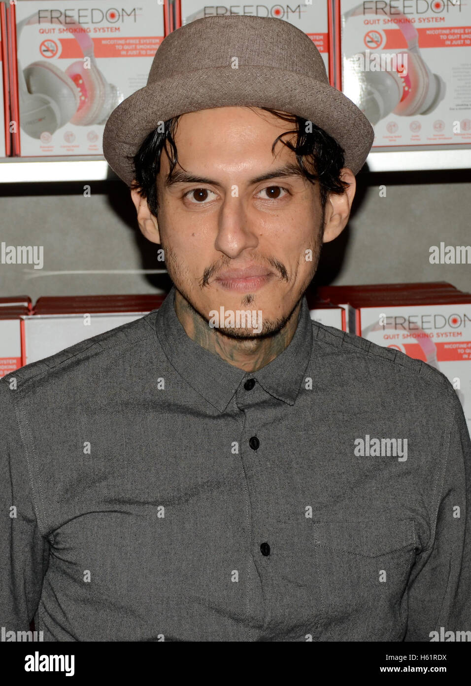 Pilot actor hi-res stock photography and images - Alamy