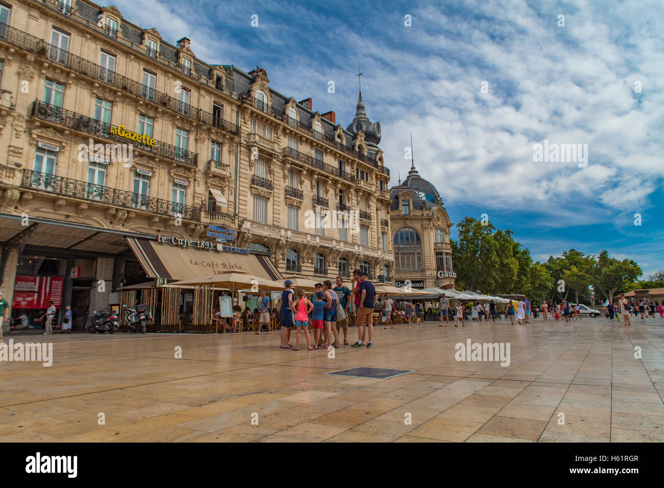 Traditional houses in hi-res stock photography and images - Alamy