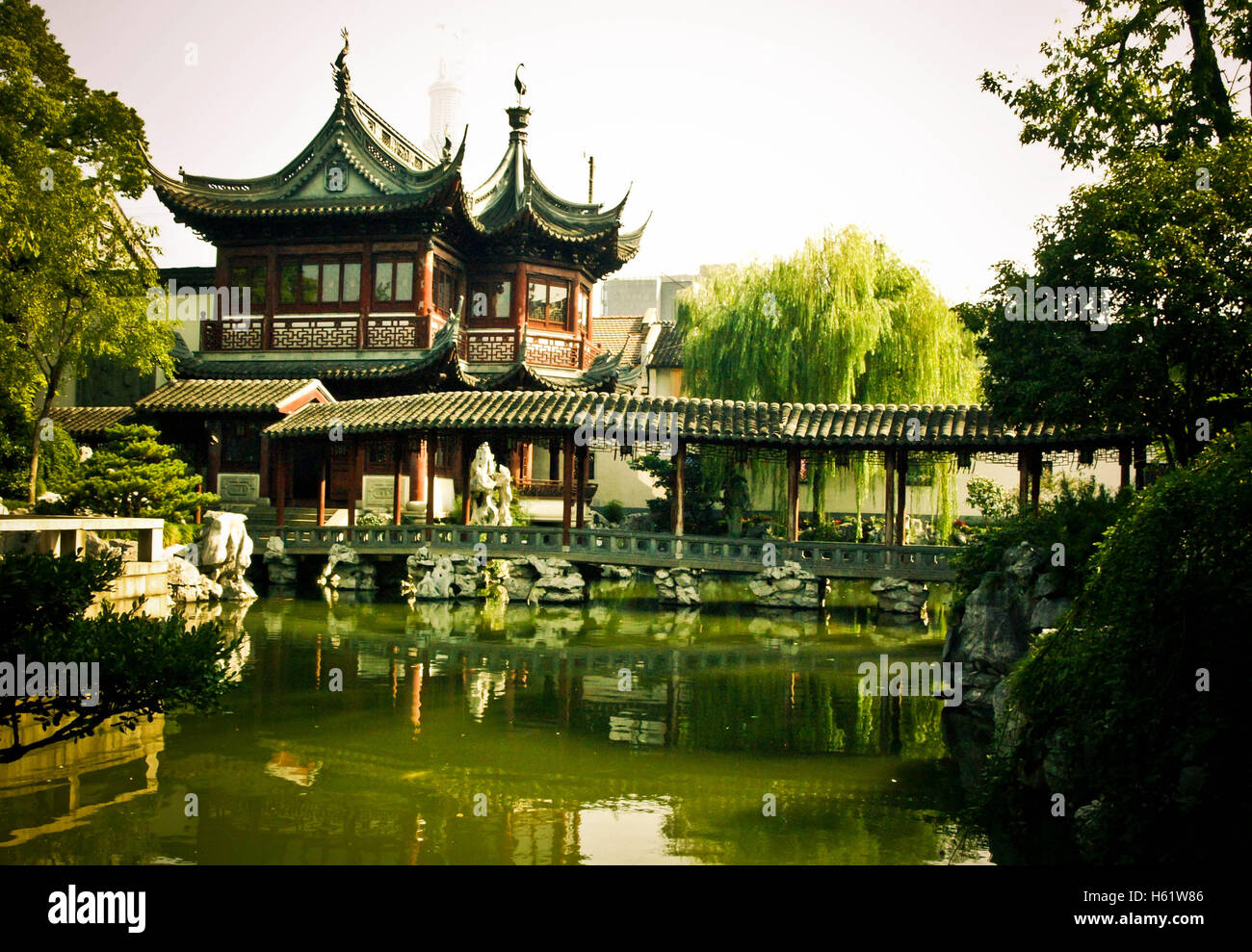 Yuyuan Garden Shanghai Stock Photo - Alamy