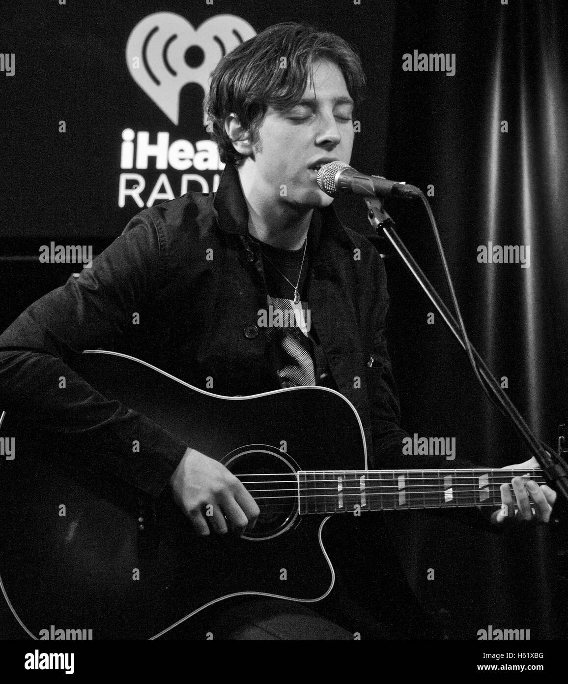 Bala Cynwyd, PA, USA. 21st October, 2016. British Alternative Rock Band ...