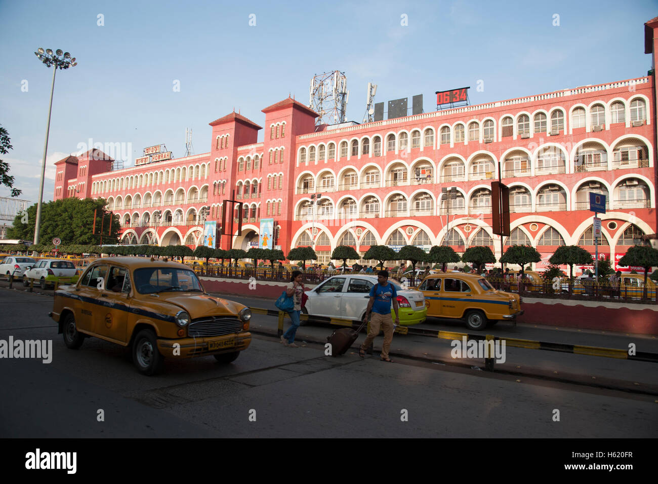 Inside Howrah Railway Station At Night Hd Video Hd Youtube
