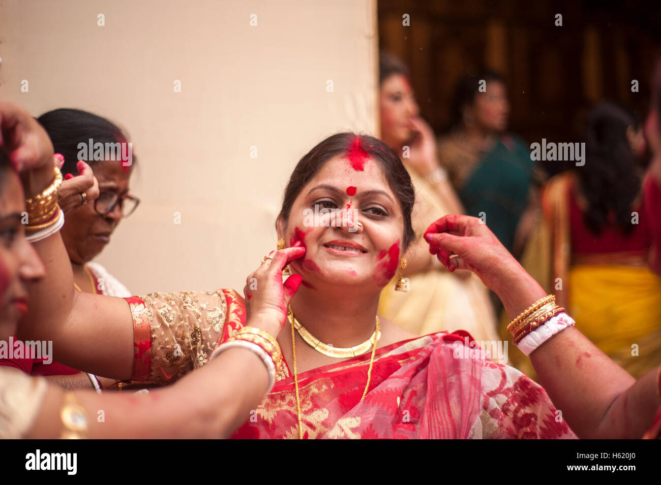 Sindoor Khela (Amitayu) The Last Ritual for Bengali Married Women on Vijayadashami Durga puja ...