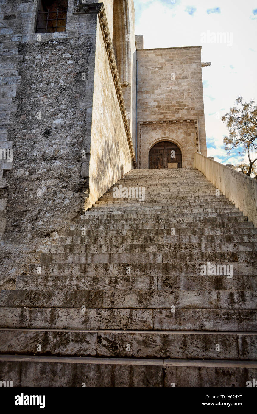Buildings monuments hi-res stock photography and images - Alamy