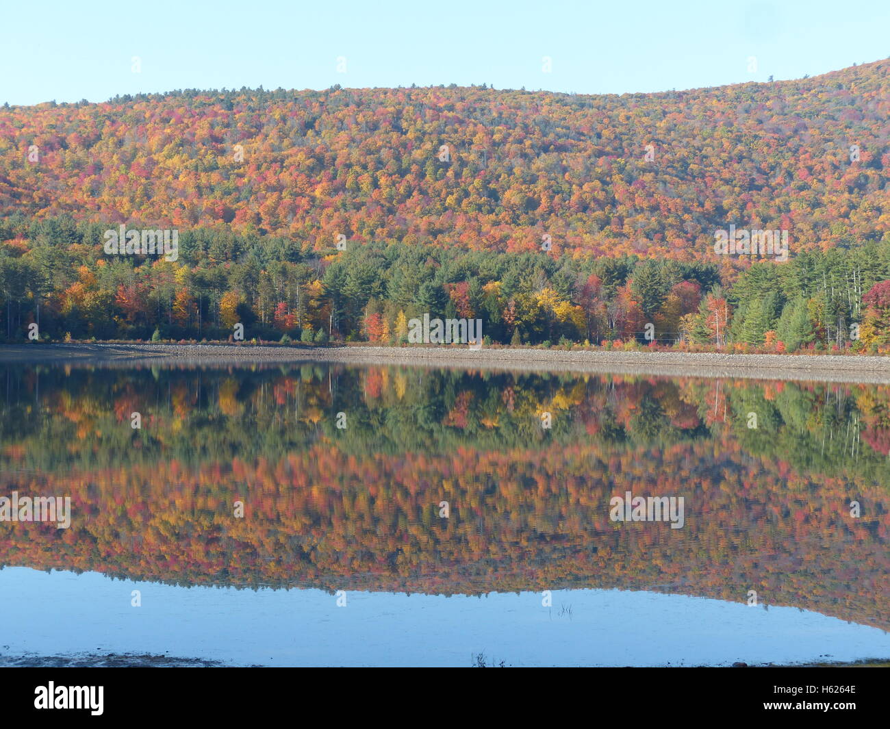 Kingston New York Fall Foliage High Resolution Stock Photography and ...