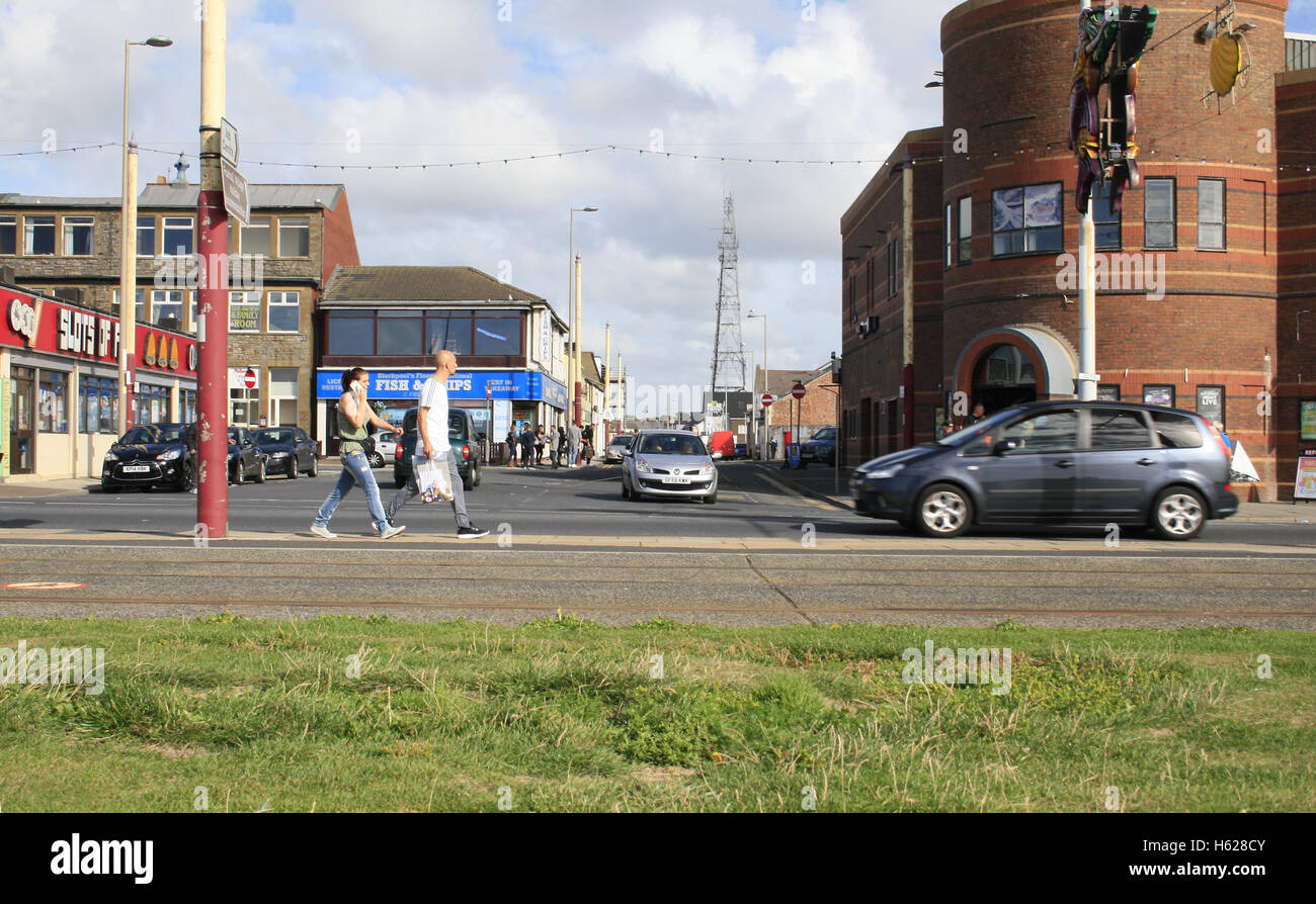 Blackpool shops hi-res stock photography and images - Alamy