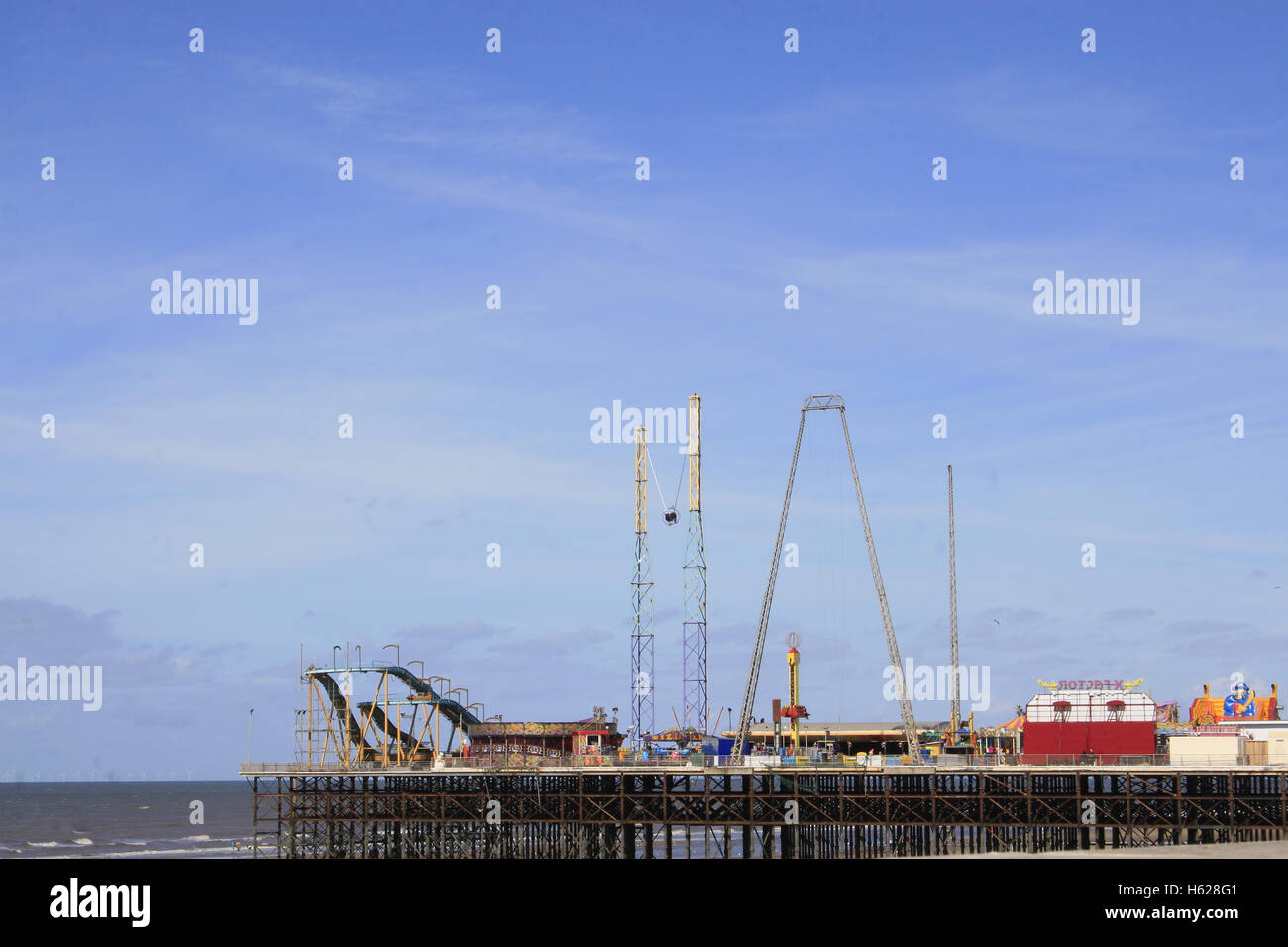 South pier blackpool lancashire uk hi-res stock photography and images ...