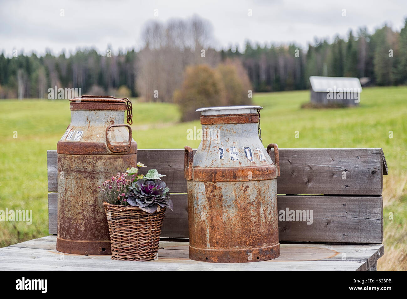 Old milk cans hi-res stock photography and images - Alamy