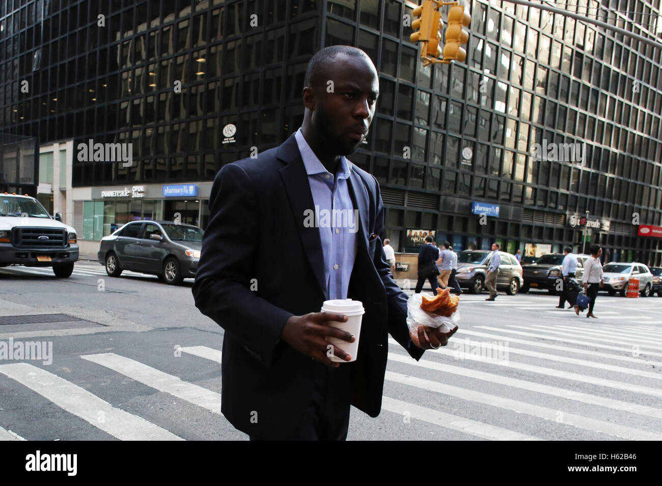 Workers in New York City, manhattan, USA Stock Photo - Alamy
