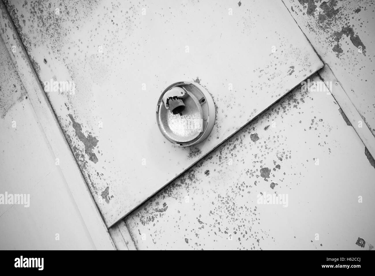 Broken lamp fixture hi-res stock photography and images - Alamy
