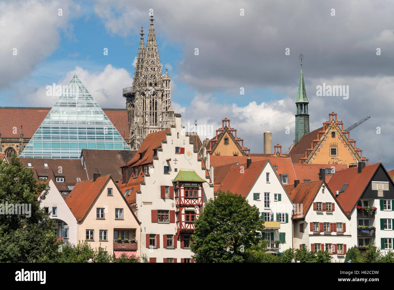 Germany, Ulm, view to glass pyramide of central library and to Ulm ...
