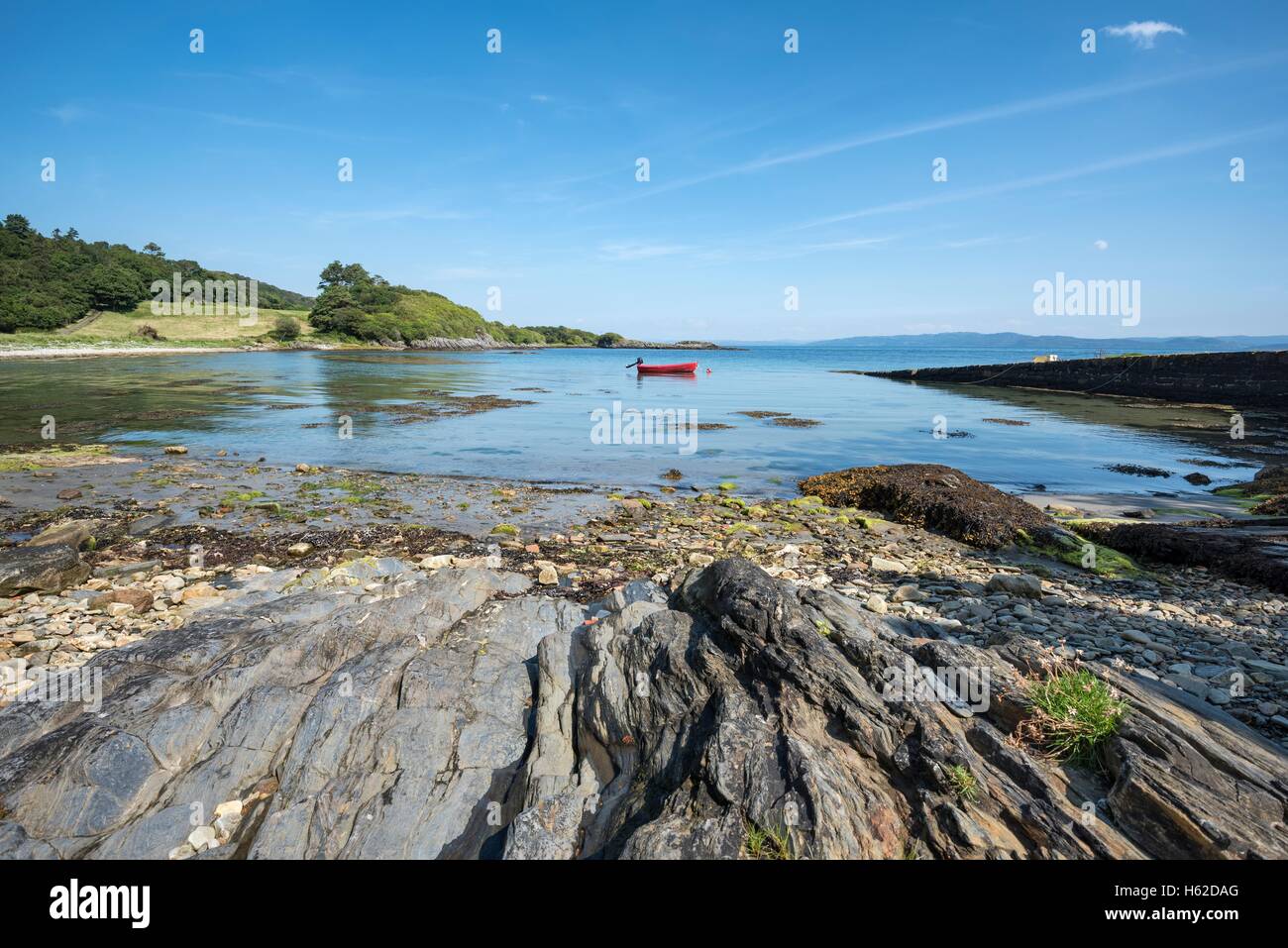 United Kingdom, Scotland, Inner Hebrides, Isle of Jura, bay near ...