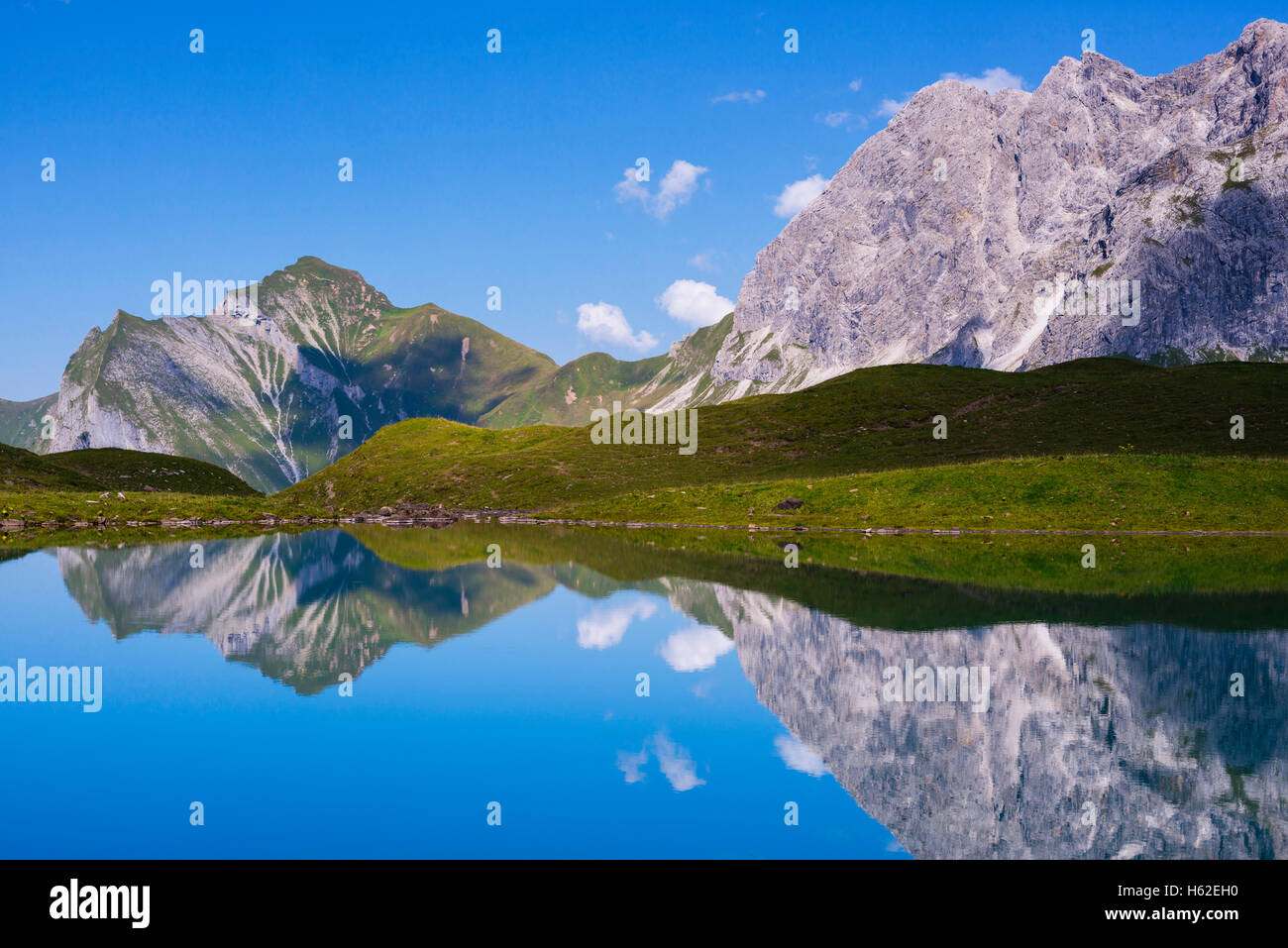 Germany, Bavaria, Allgaeu, Allgaeu Alps, Oy Valley, Lake Eissee ...