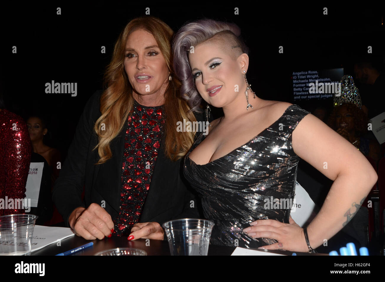 Los Angeles, Ca, USA. 22nd Oct, 2016. Caitlyn Jenner and Kelly Osbourne ...
