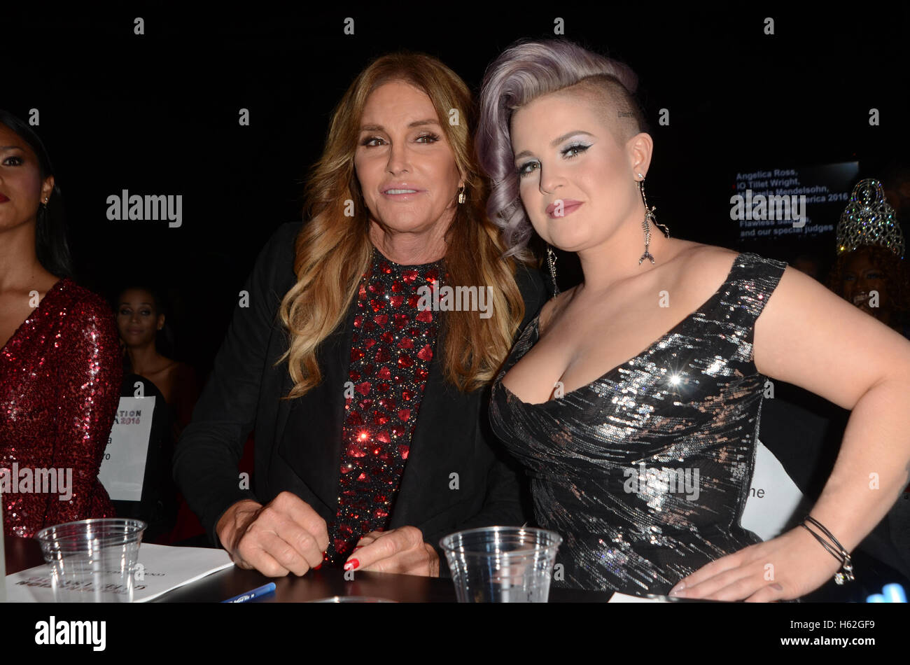 Los Angeles, Ca, USA. 22nd Oct, 2016. Caitlyn Jenner and Kelly Osbourne ...