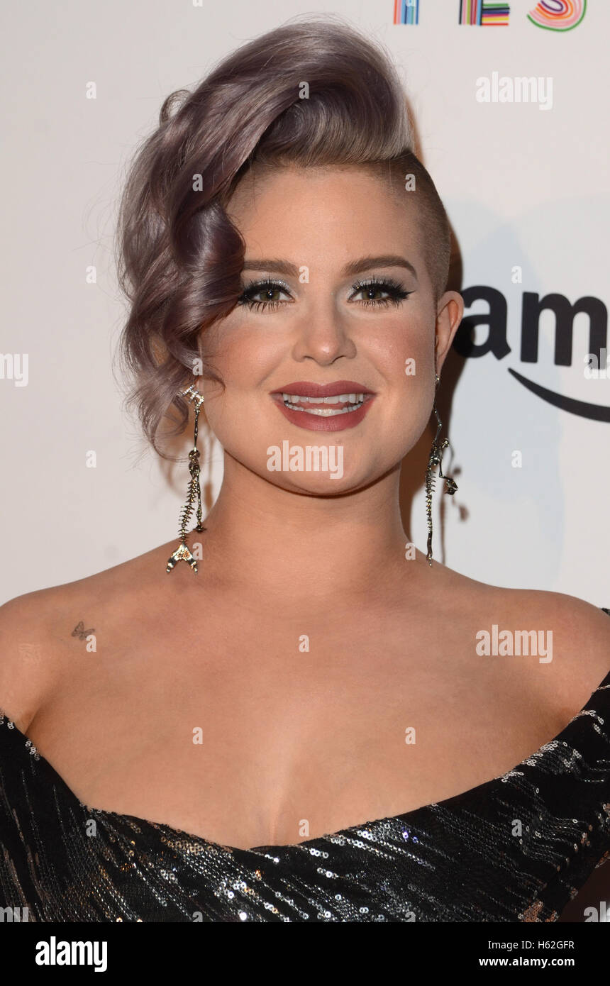 Los Angeles, Ca, USA. 22nd Oct, 2016. Kelly Osbourne attends the ...