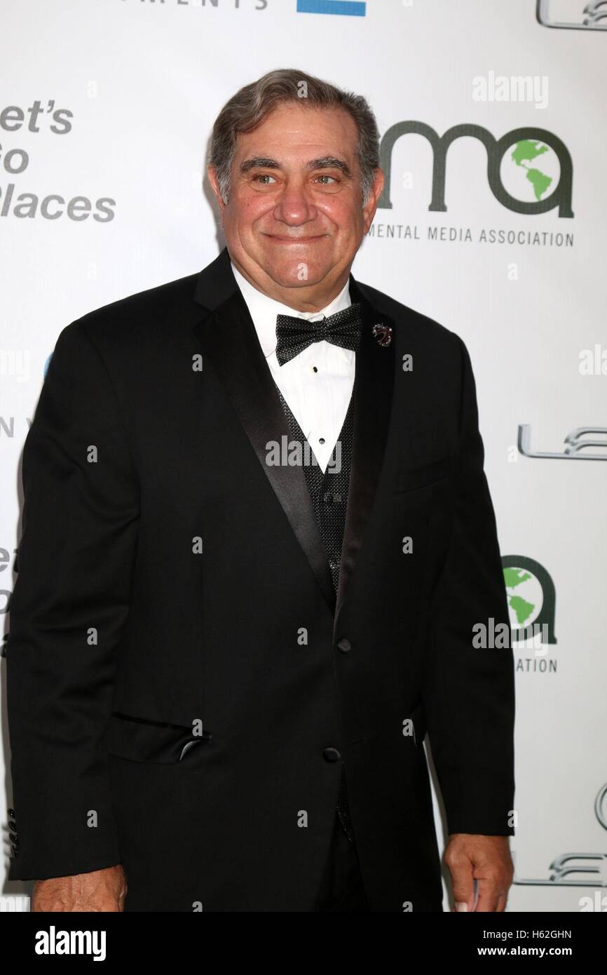 Dan Lauria at arrivals for Environmental Media Association 26th Annual ...