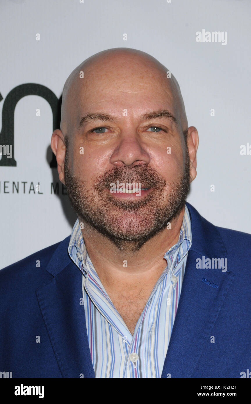 Los Angeles, California, USA. 22nd Oct, 2016. - Actor/ Comedian JASON ...