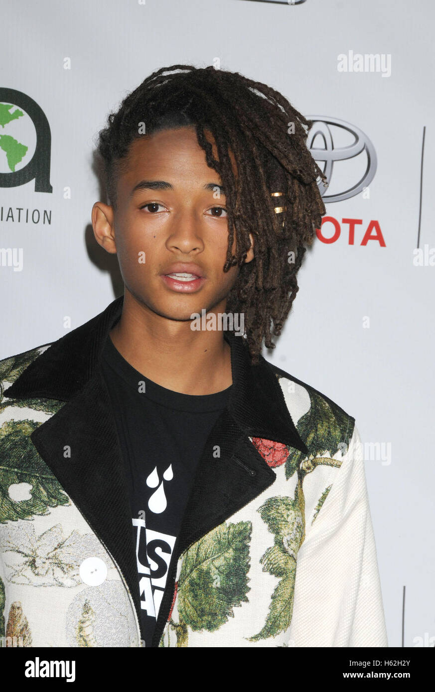 Los Angeles, California, USA. 22nd Oct, 2016. - Actor JADEN SMITH at ...