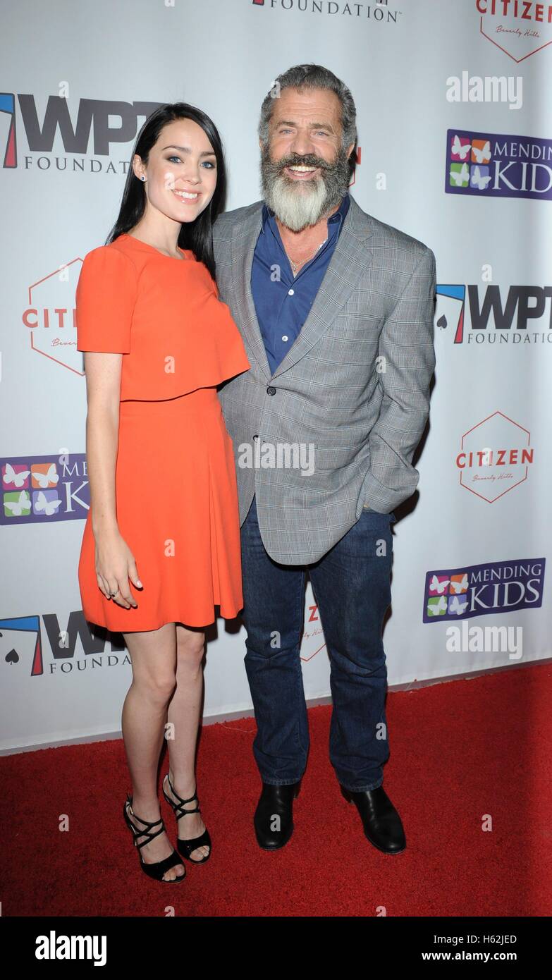 Mel Gibson, Rosalind Ross at arrivals for World Poker Tournament ...