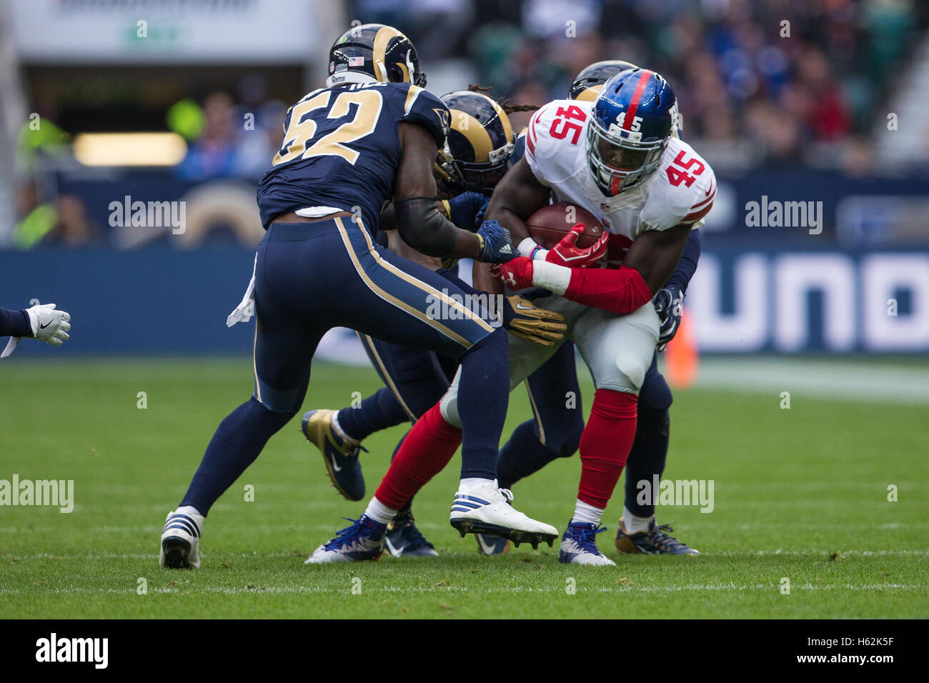 Will tye hi-res stock photography and images - Alamy