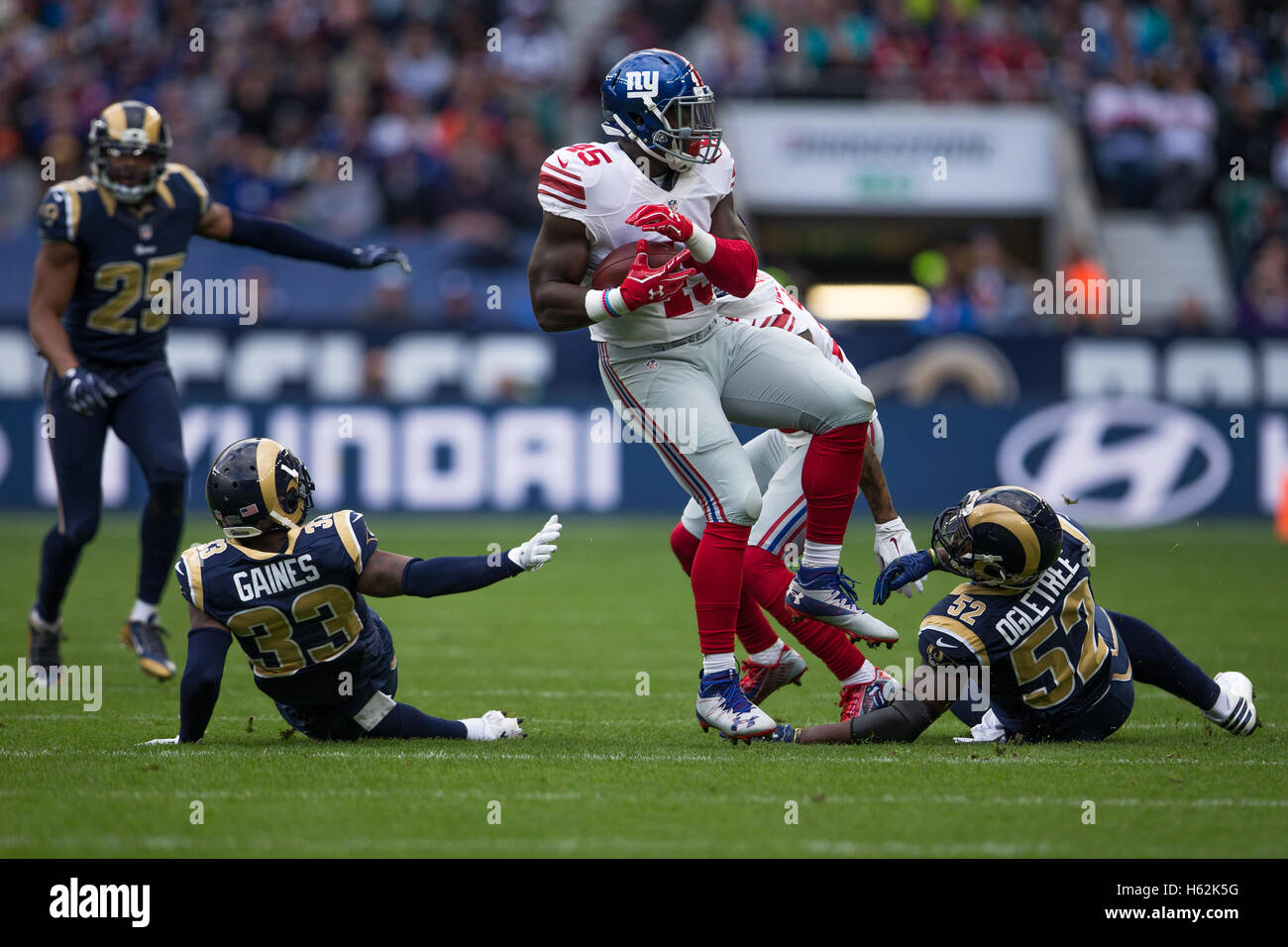 Los angeles rams tight end hi-res stock photography and images - Alamy
