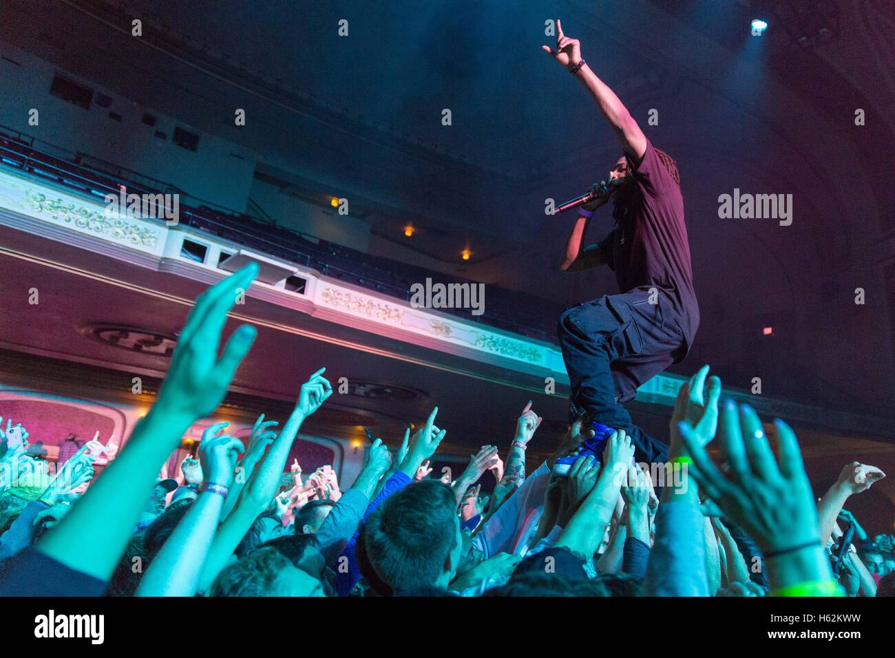 Madison, Wisconsin, USA. 22nd Oct, 2016. Rapper JAZZ CARTIER (JAYE ...