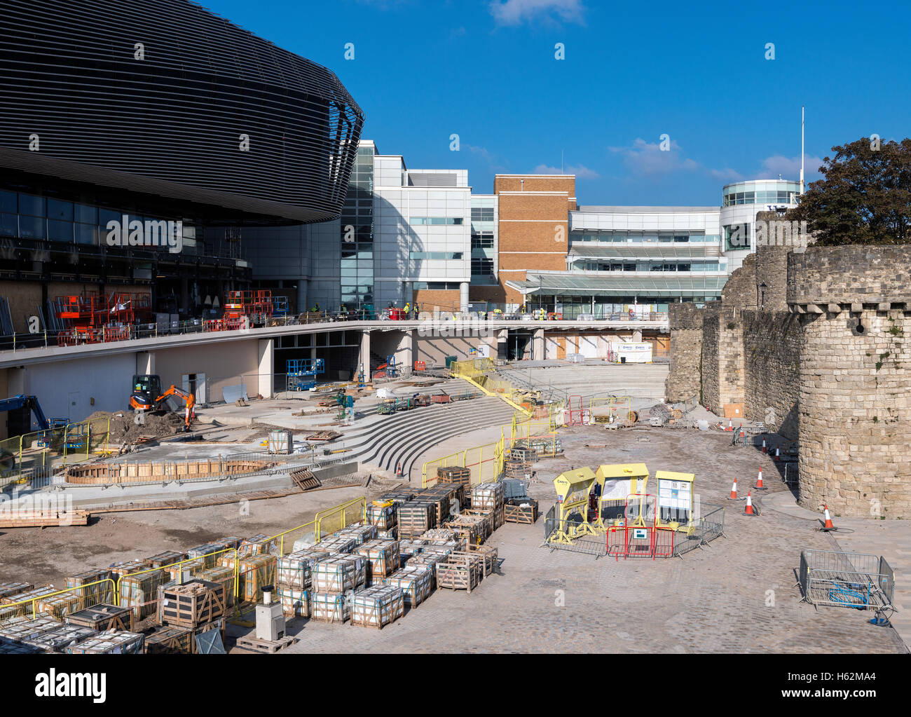 The construction of the WestQuay Watermark development in Southampton ...