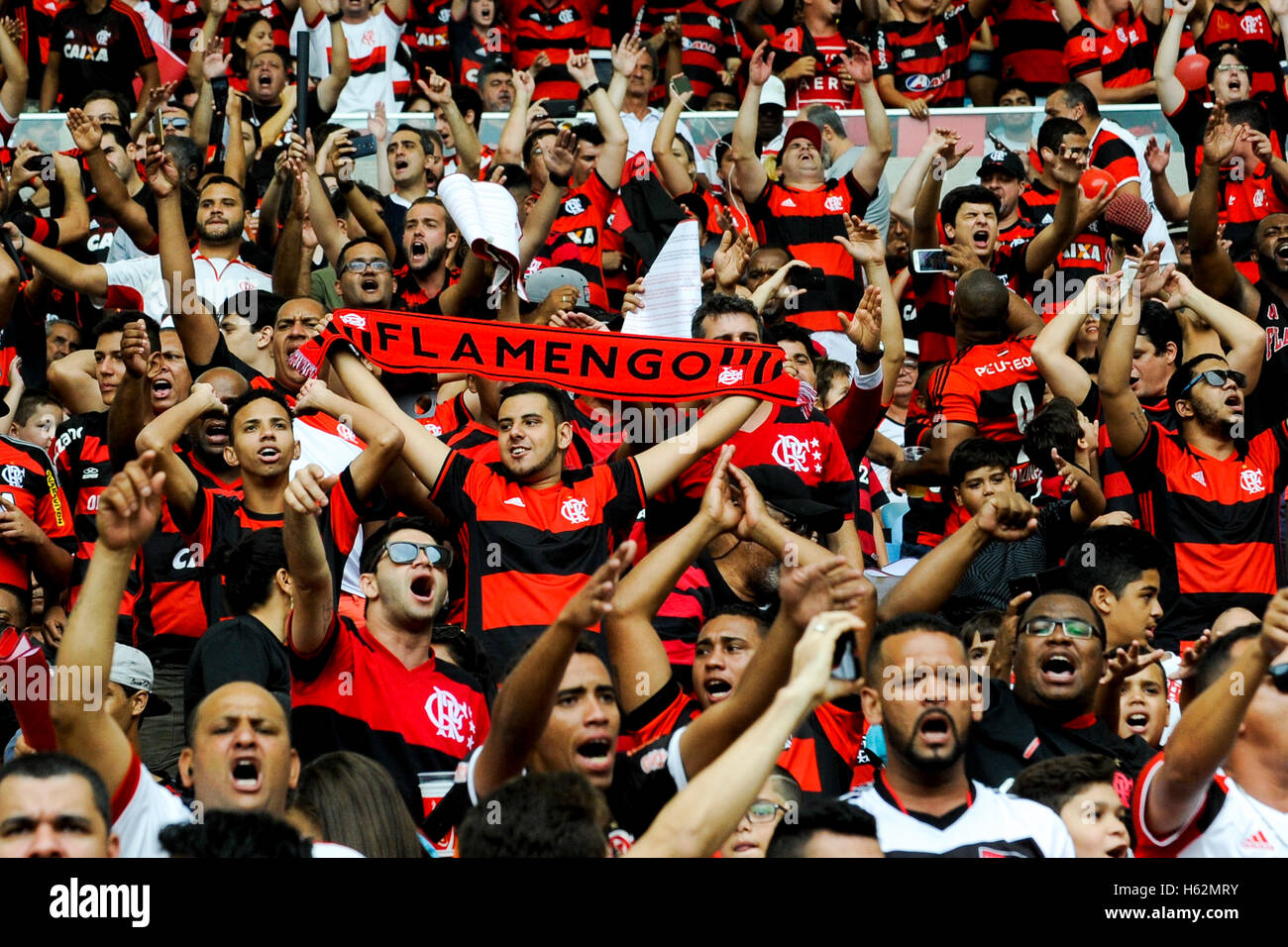 Rio De Janeiro, Brazil. 23rd Oct, 2016. Flemish fans for Flamengo vs ...
