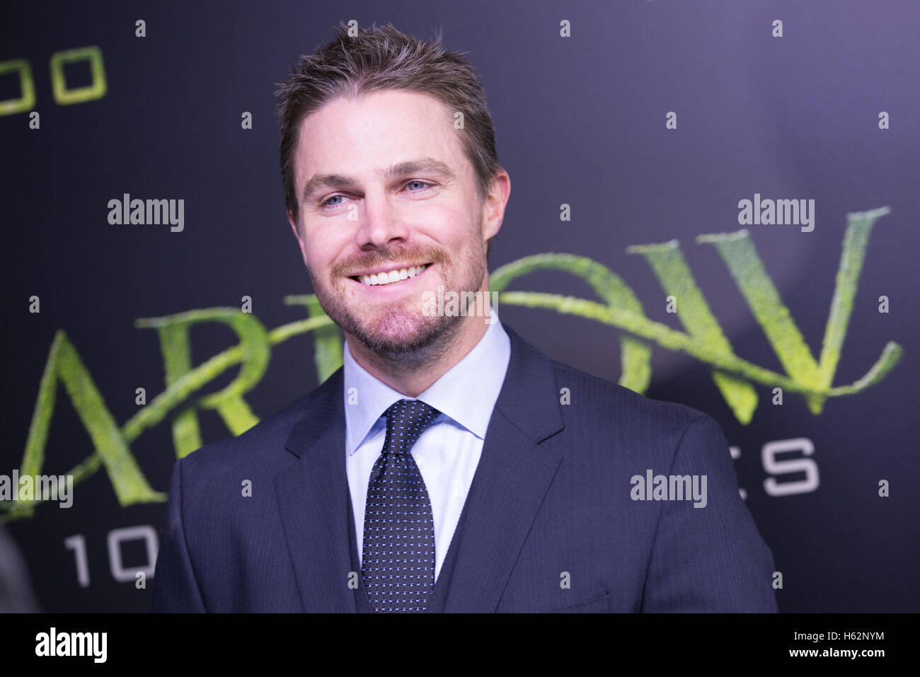 Vancouver Bc 22nd Oct 2016 Stephen Amell At The 100th Episode Celebration For Tvs Arrow At