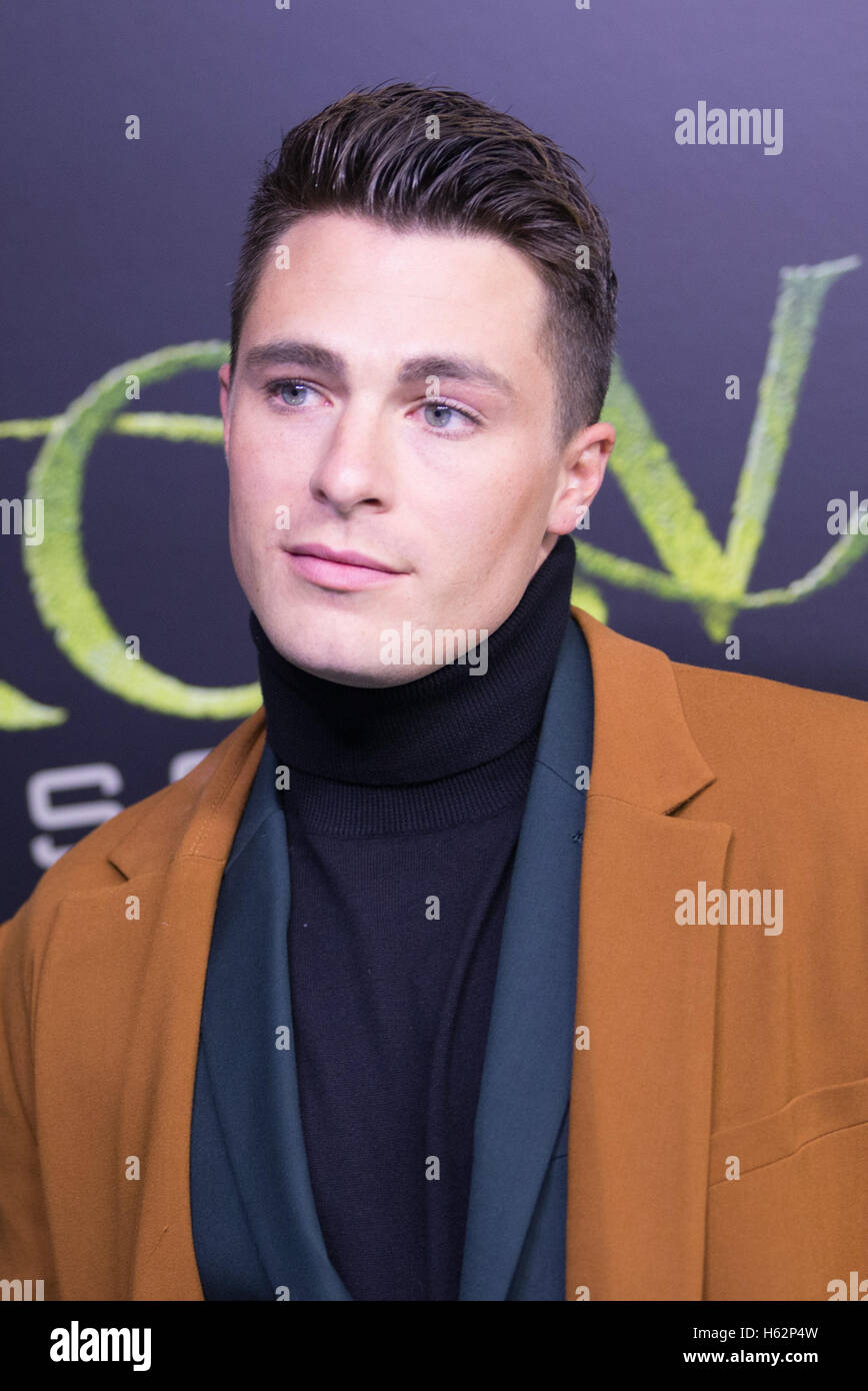 Colton haynes arrow hi-res stock photography and images - Alamy