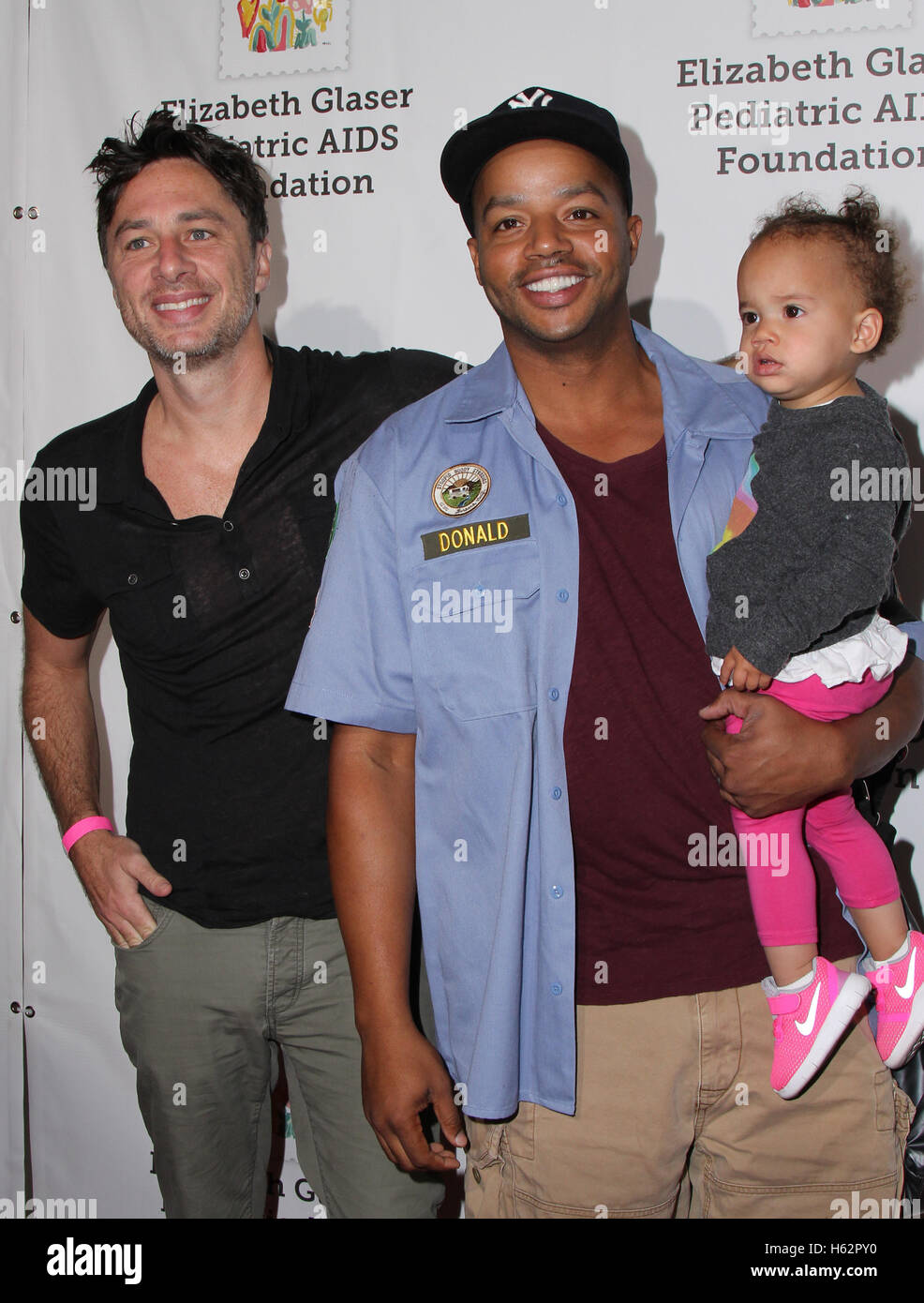 Culver City, Ca. 23rd Oct, 2016. Zach Braff attends the Elizabeth ...