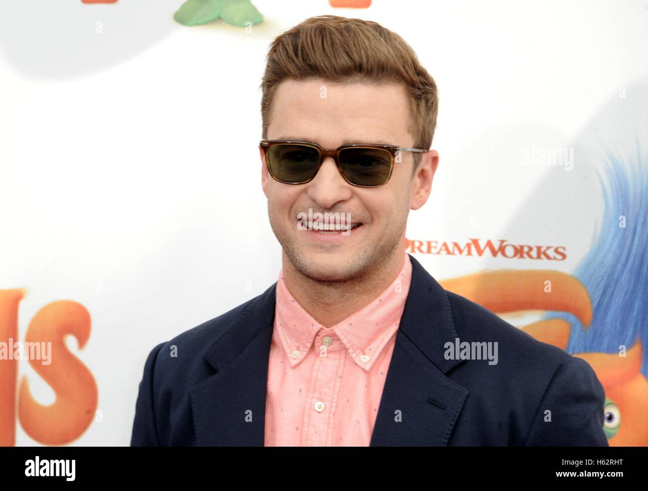 Los Angeles, CA, USA. 23rd Oct, 2016. Justin Timberlake at arrivals for ...
