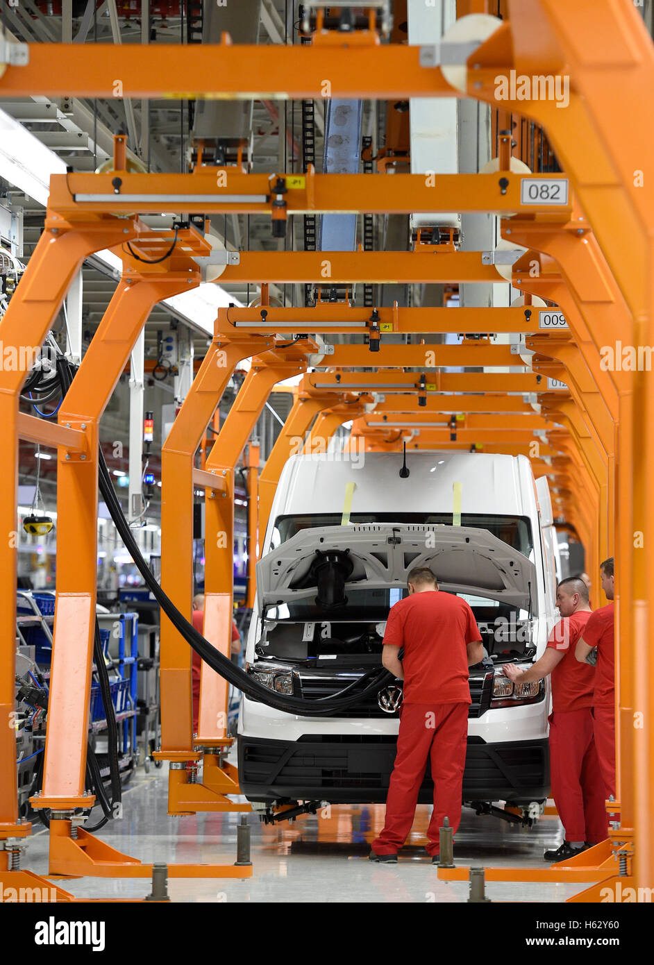 Vw van factory hi-res stock photography and images - Alamy