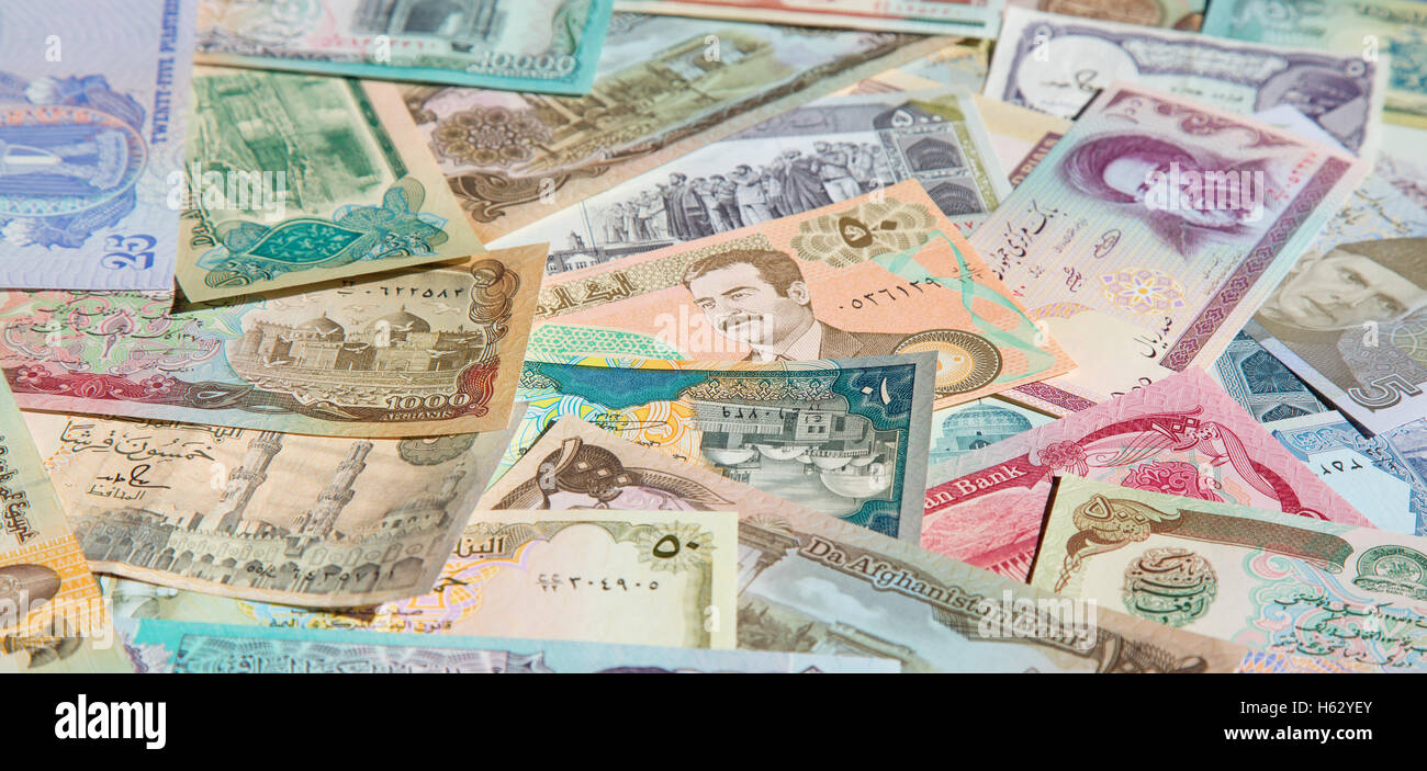 Variety of Middle East banknotes Stock Photo - Alamy