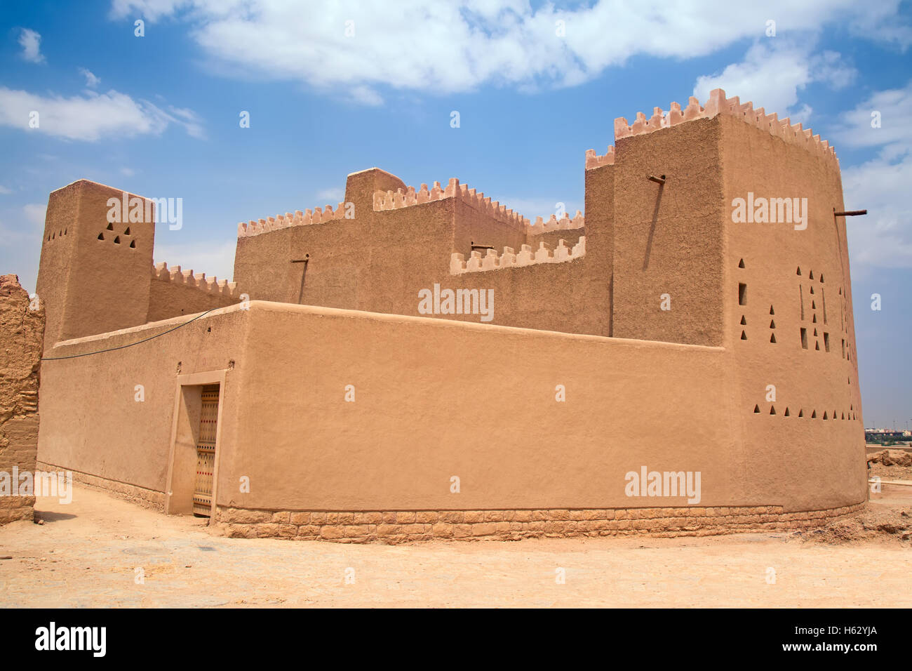 Al diriyah gate hi-res stock photography and images - Alamy