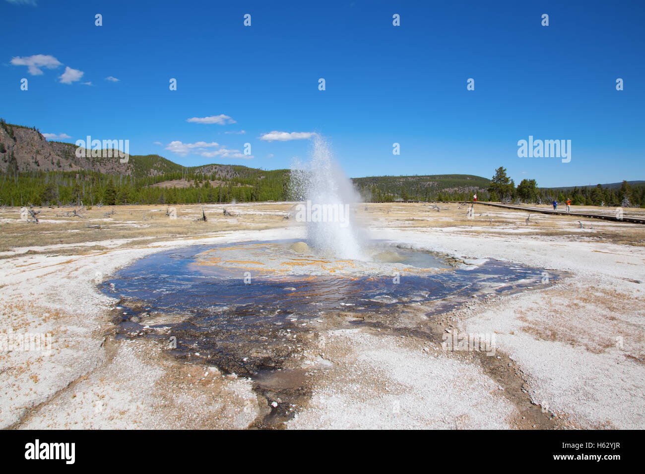Yellowstone supervolcano eruption hi-res stock photography and images ...