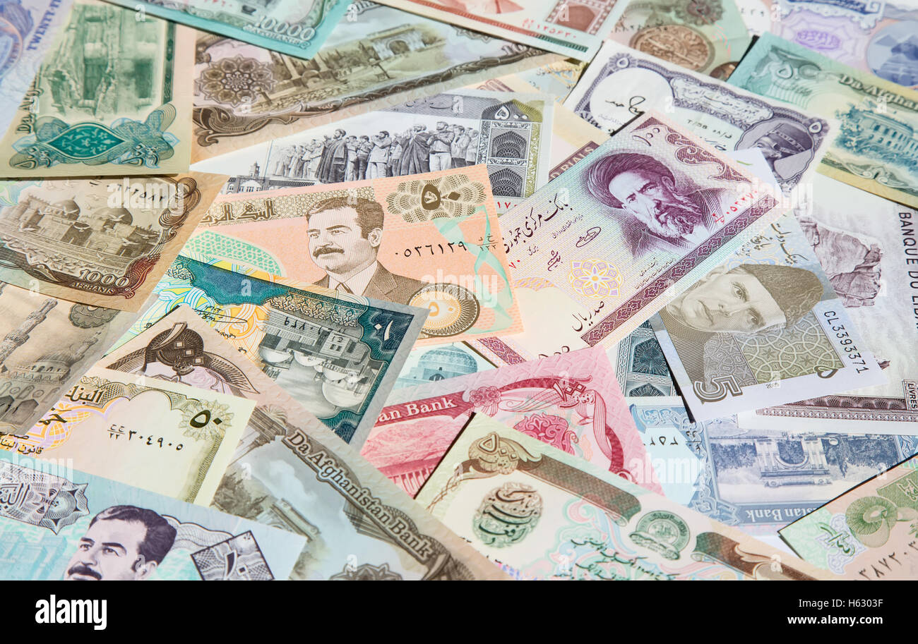 Variety of Middle East banknotes Stock Photo - Alamy