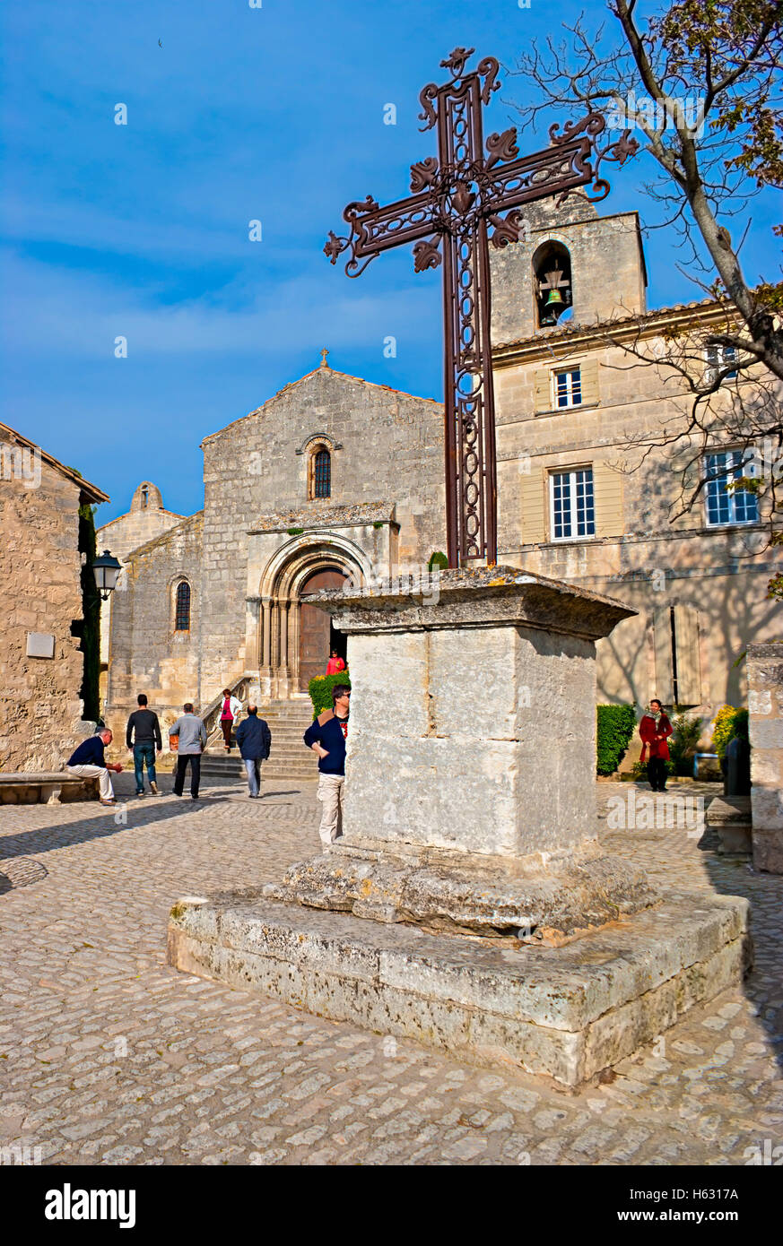 The St Vincent's Cathedral locates on the same named square near ruined ...