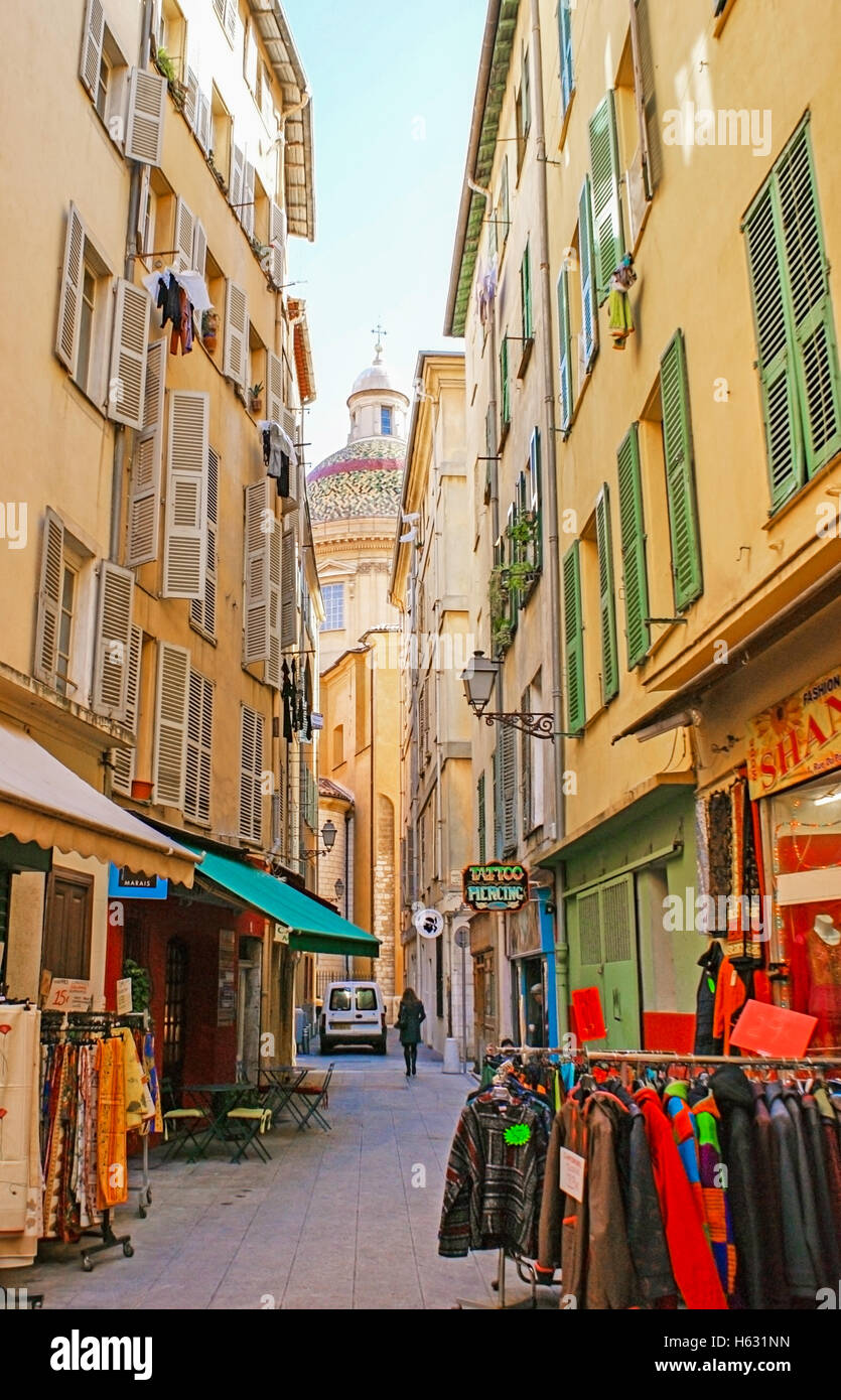 Clothes shops nice hi-res stock photography and images - Alamy