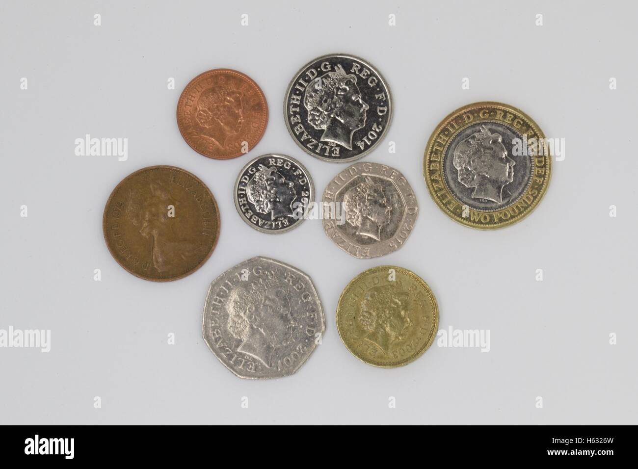 Silver 1p coin hi-res stock photography and images - Alamy