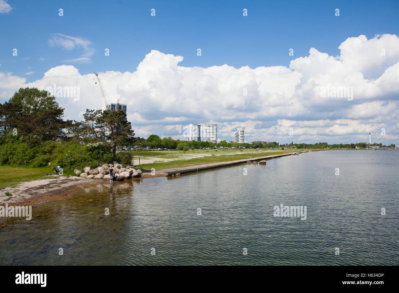 Riverside wonder hi-res stock photography and images - Alamy