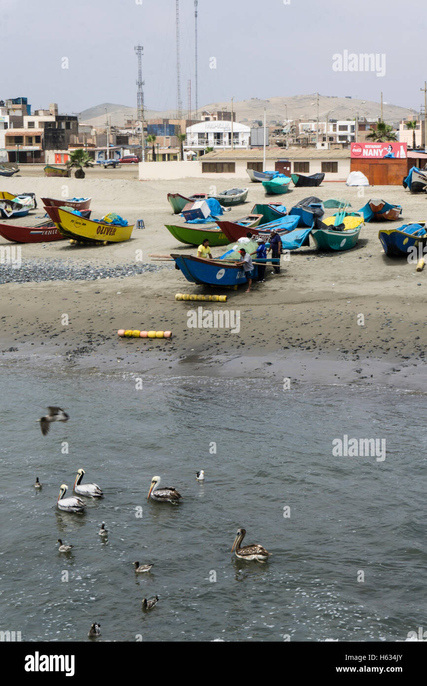 Cerro azul lima peru hi-res stock photography and images - Alamy