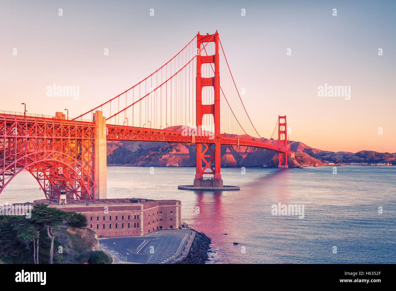 Golden gate bridge sunrise marina hi-res stock photography and images ...