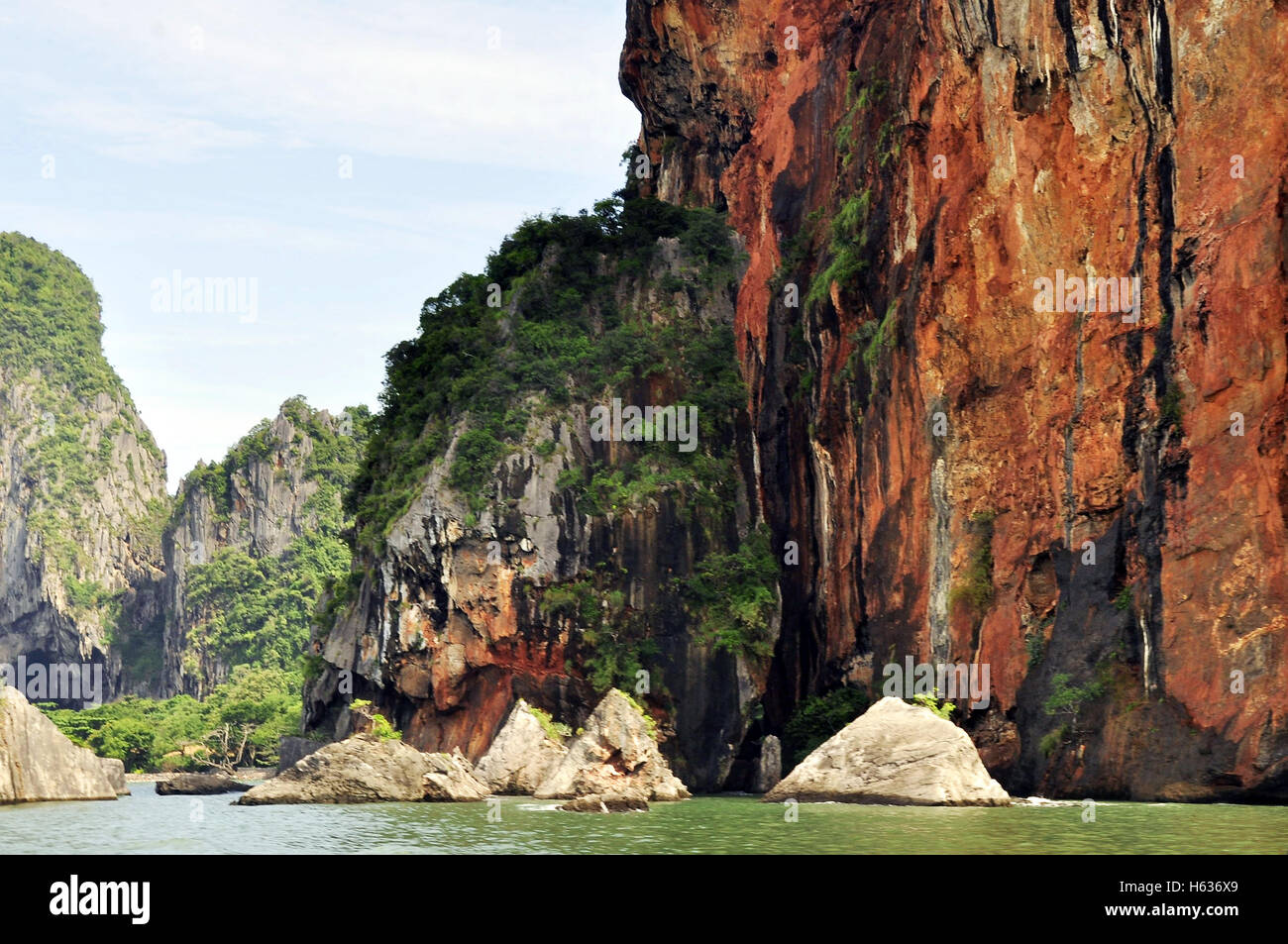 Thailand rocks hi-res stock photography and images - Alamy