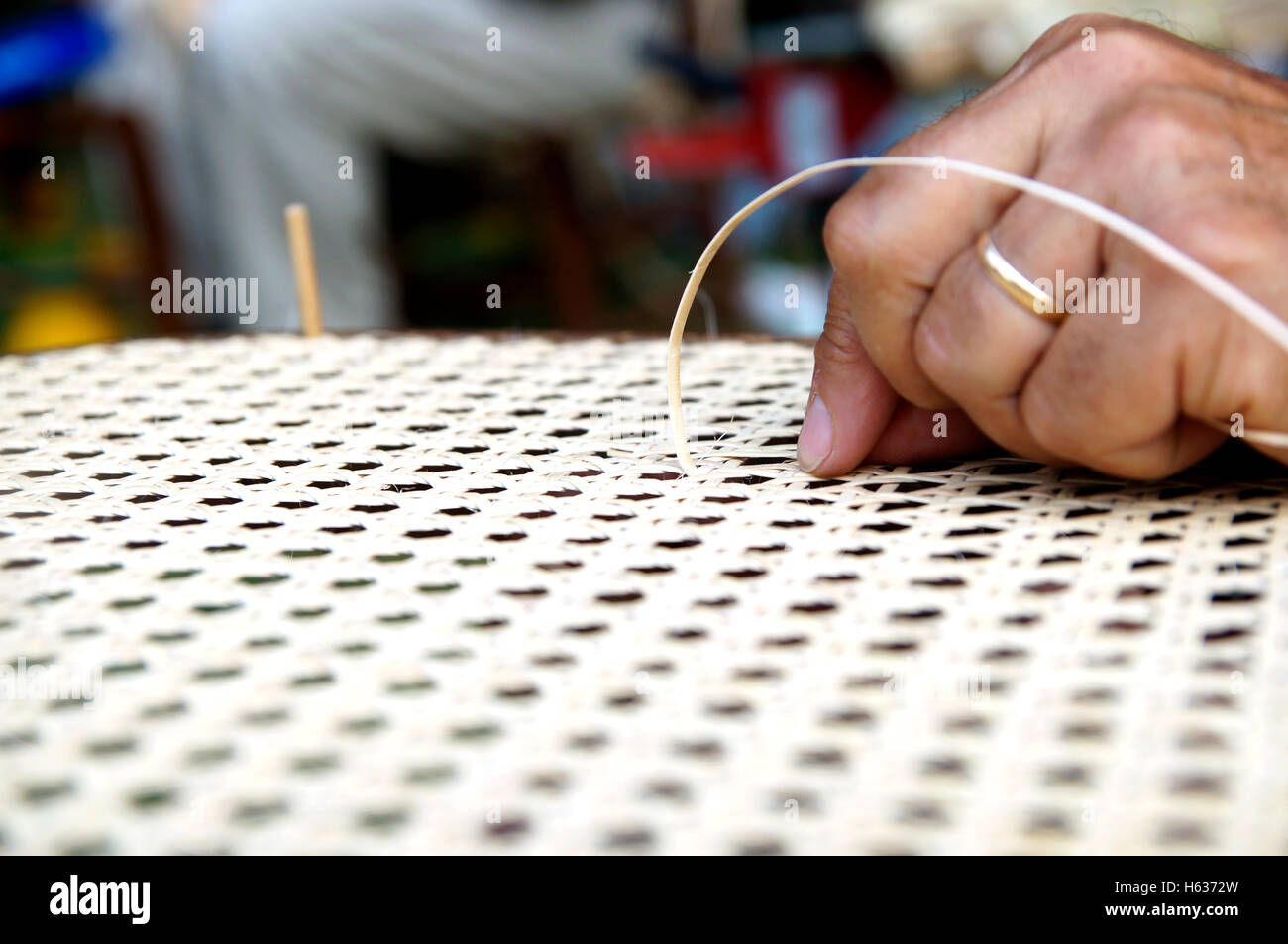 Straw craft hi-res stock photography and images - Alamy