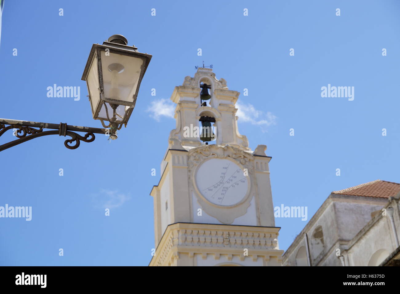 Lamp post road hi-res stock photography and images - Alamy