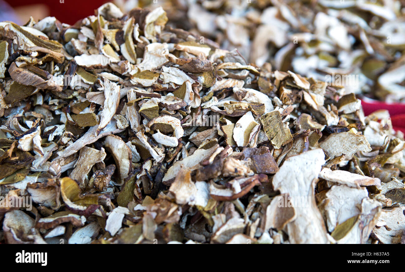 Dried fungi hi-res stock photography and images - Alamy