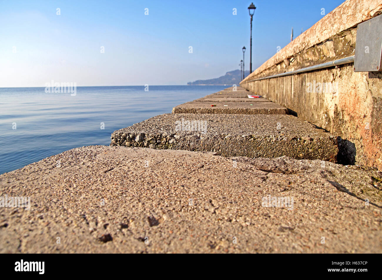 Pier and rocks hi-res stock photography and images - Alamy