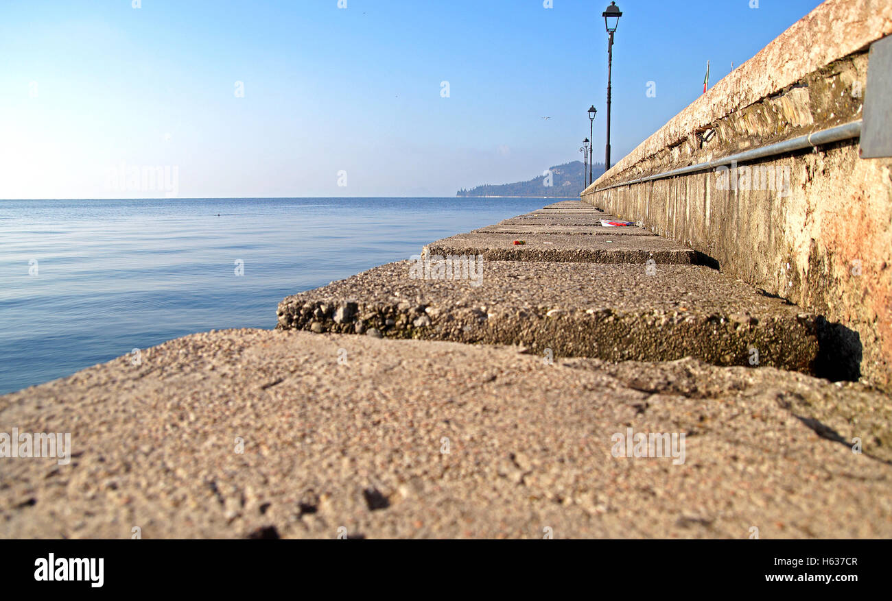Pier and rocks hi-res stock photography and images - Alamy