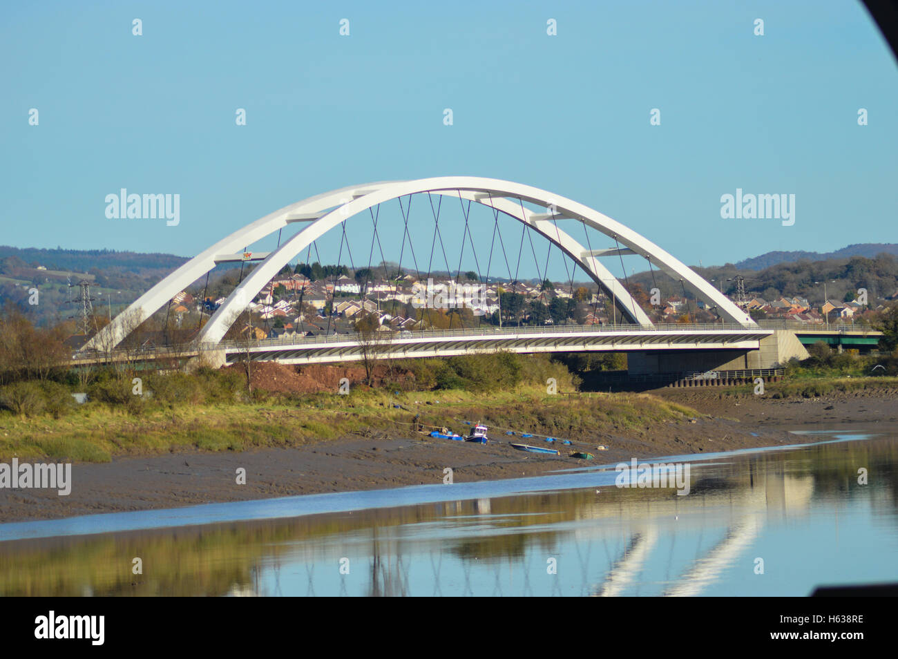 Modern river hi-res stock photography and images - Alamy